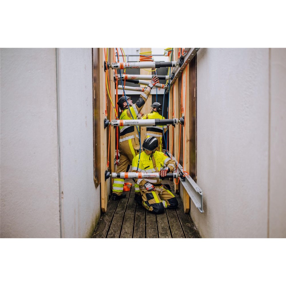 Holmatro 151004161 ADVANCED TRENCH SHORING - PNEUMATIC SET AT-PS1 ...