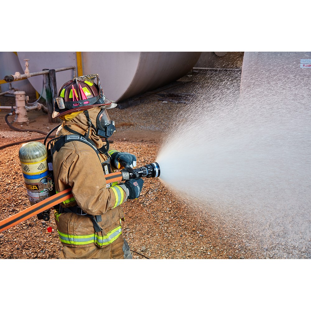 TFT Quadracup 1.5-Inch BSP (f) Pistol Grip Nozzle Foam Sleeve 110-470l ...